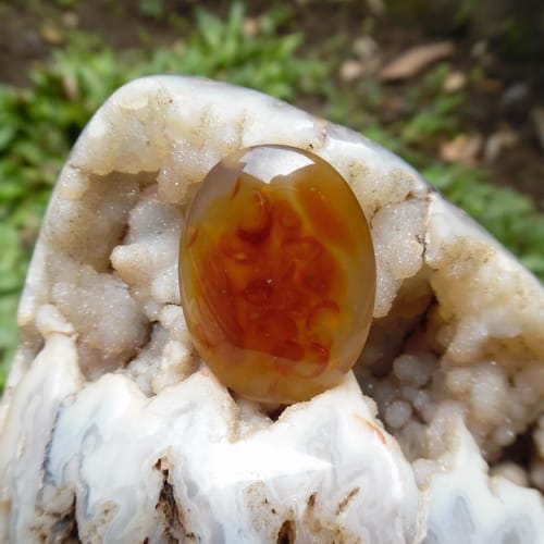 Mustika Buka Aura Cakra Pesona - Pusaka Dunia