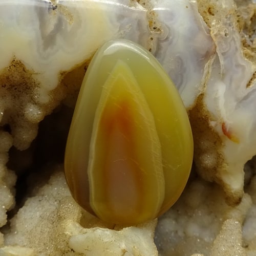 Mustika Alam Gaib Tundung Bawuk - Pusaka Dunia