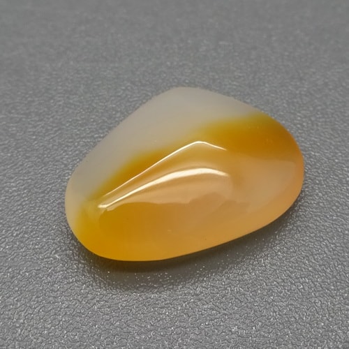 Mustika Gaib Aura Keemasan - Pusaka Dunia