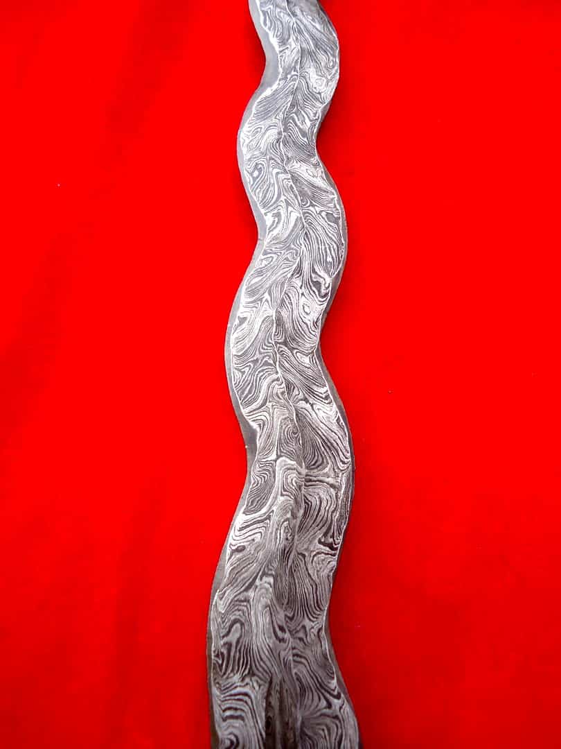 Keris Kyai Sengkelat Pamor Lar Gangsir - Pusaka Dunia