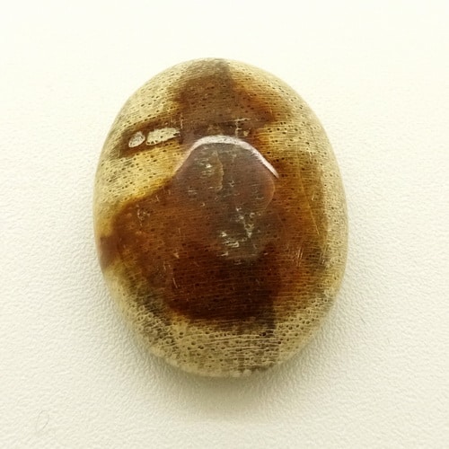 Mustika Semar Petak Yang Bertuah - Pusaka Dunia