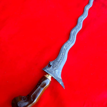 Keris Naga Raja Luk 11 - Pusaka Dunia