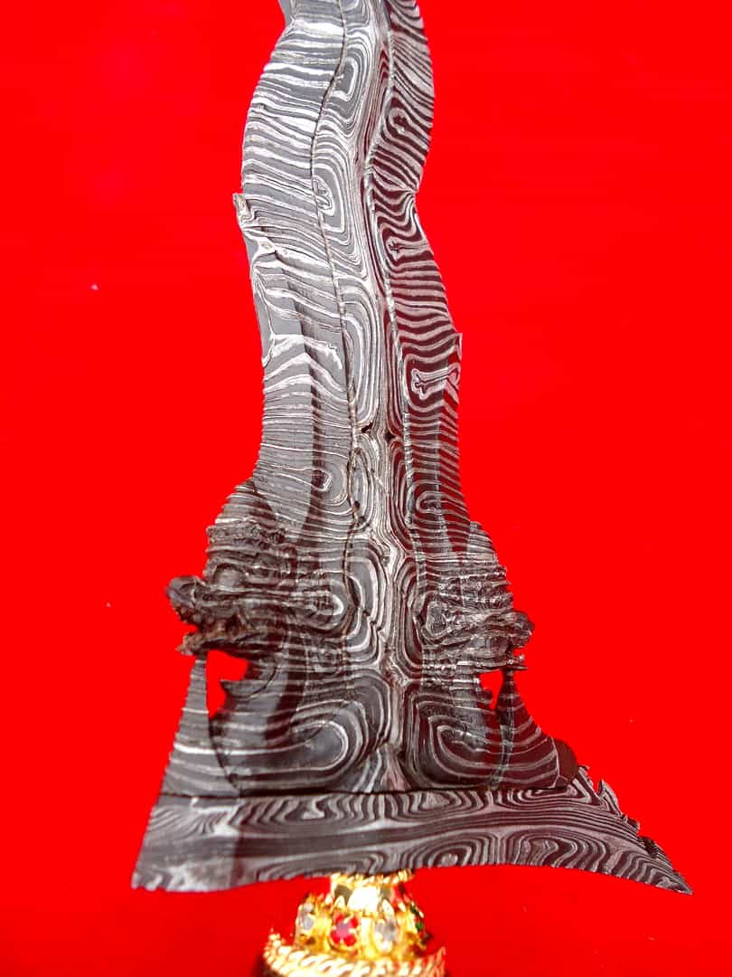 Keris Raja Naga Kembar Alias Naga Temanten - Pusaka Dunia