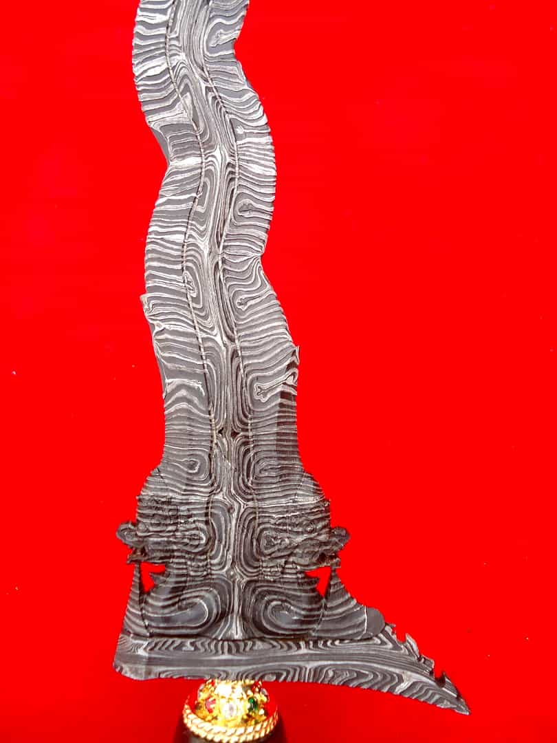 Keris Raja Naga Kembar Alias Naga Temanten - Pusaka Dunia