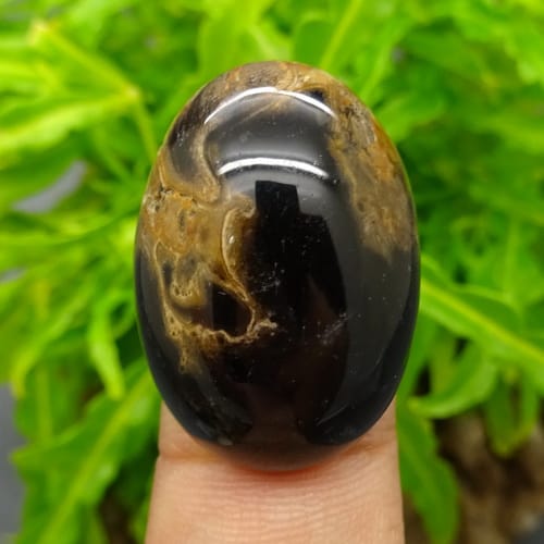 Mustika Cakra Emas - Pusaka Dunia