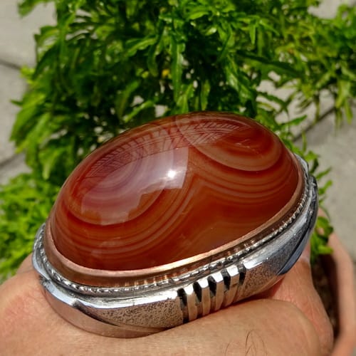 Batu Cincin Mustika Angka 8 Terbesar Jagad Raya - Pusaka Dunia