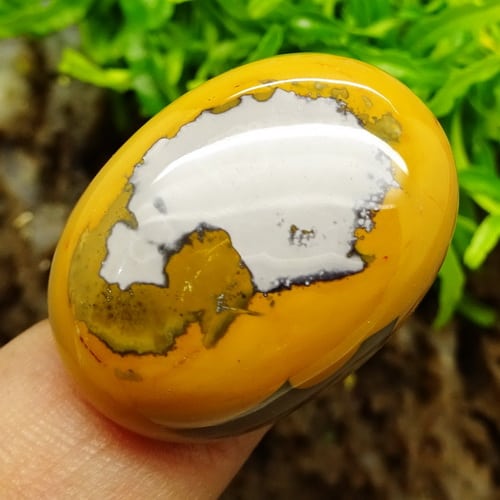 Mustika Sosok Khodam Raja Jin - Pusaka Dunia