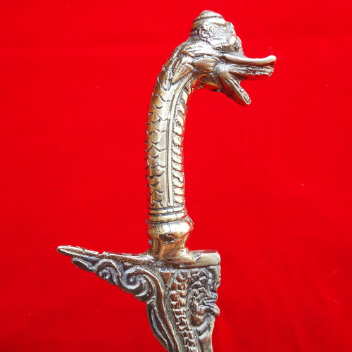 Keris Raja Naga Besi Kursani Kuning Emas - Pusaka Dunia