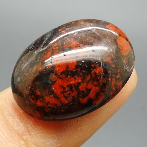 Mustika Badar Besi Merah Yang Keramat - Pusaka Dunia