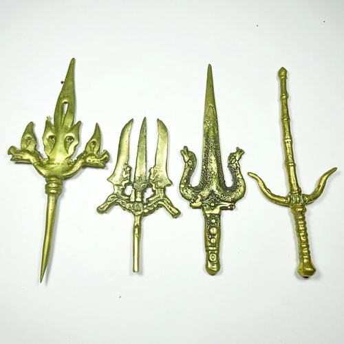 Pusaka Tombak Trisula Ampuh - Pusaka Dunia