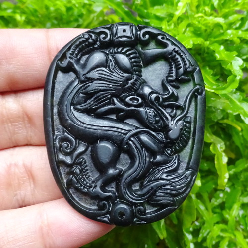 Liontin Giok Ukir Ular Naga - Pusaka Dunia