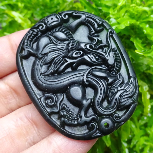 Liontin Giok Ukir Ular Naga | Pusaka Dunia