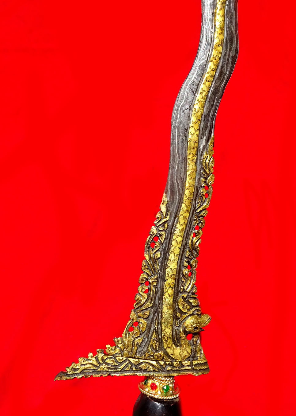 Keris Naga Raja Luk 9 Kinatah Kuning Emas - Pusaka Dunia