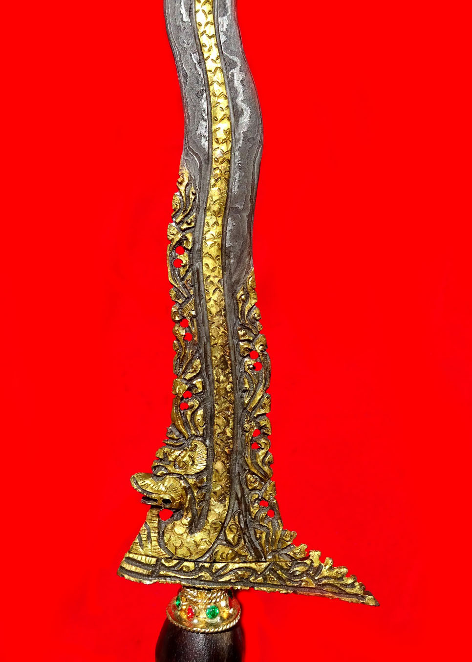 Keris Naga Raja Luk 9 Kinatah Kuning Emas - Pusaka Dunia