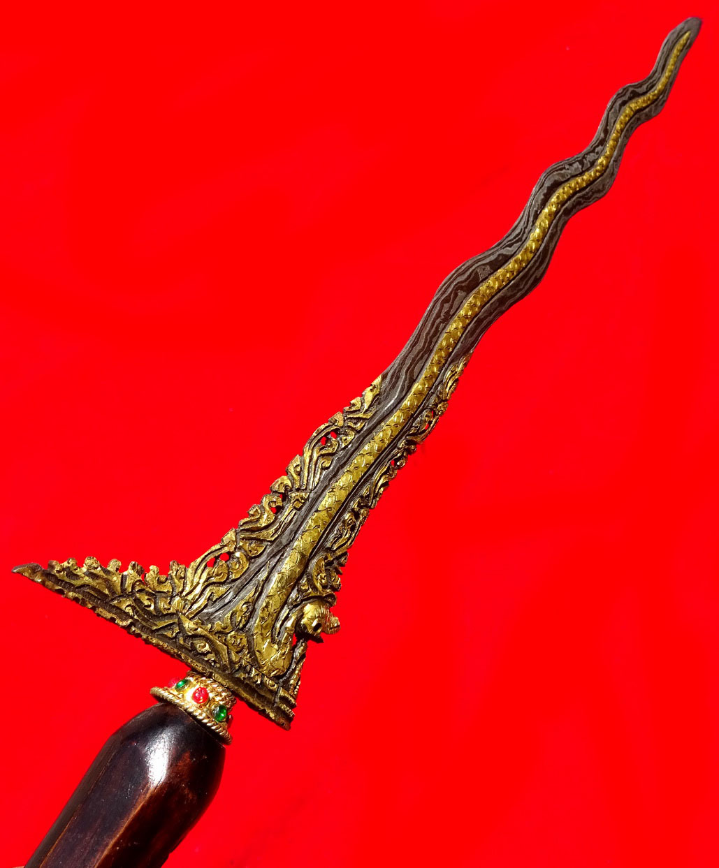 Keris Naga Raja Luk 9 Kinatah Kuning Emas - Pusaka Dunia