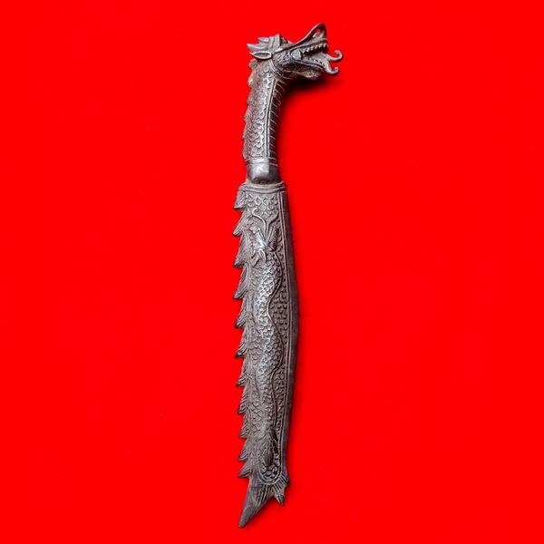 Pusaka Pedang Golok Naga Raja - Pusaka Dunia