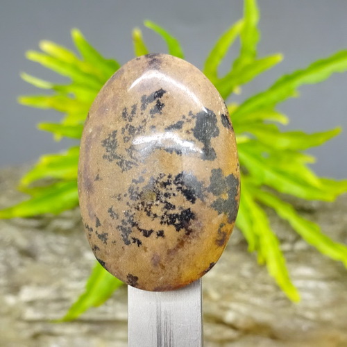 Mustika Pengusir Hantu Tolak Momok Pusaka Dunia - Pusaka Dunia