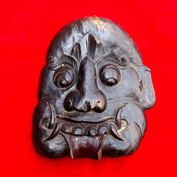 Topeng Buto Kayu Keramat - Pusaka Dunia