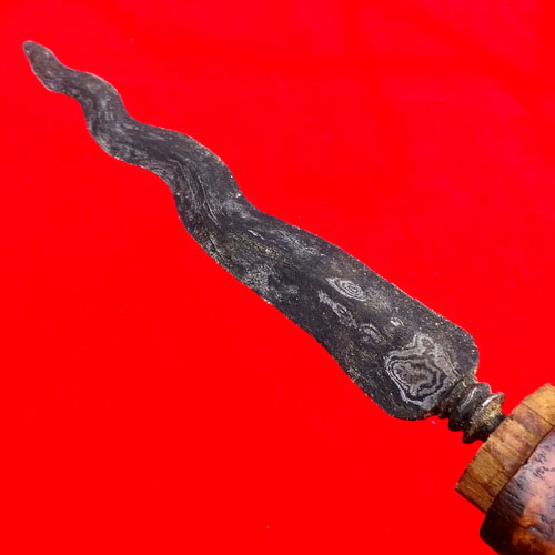 Tombak Pusaka Kuno Luk 5 Keramat | Pusaka Dunia
