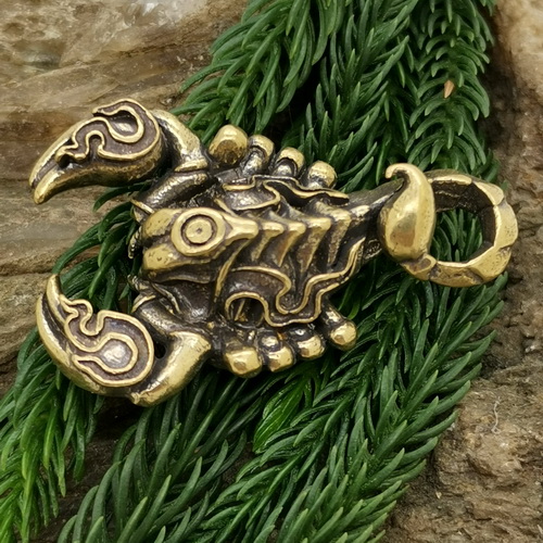 Pusaka Raja Kalajengking Pagar Gaib - Pusaka Dunia