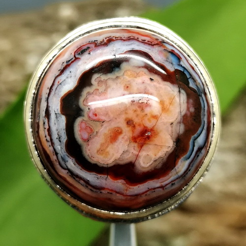 Cincin Batu Mustika Kawah Gunung Merapi - Pusaka Dunia