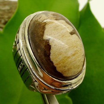Cincin Mustika Khodam Kera Putih Arcopodo - Pusaka Dunia