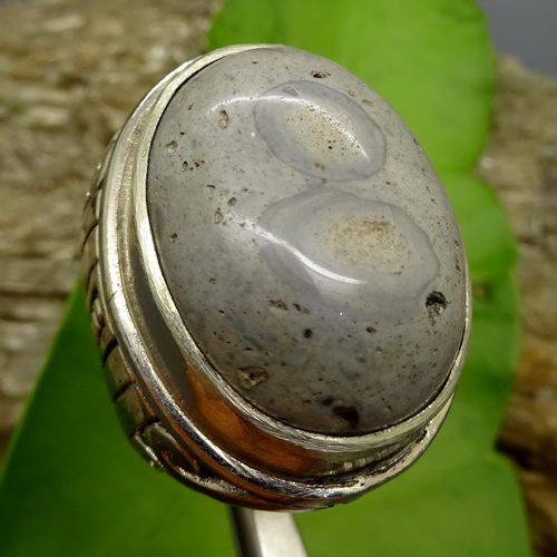 Cincin Mustika Angka 8 Dewa Judi Pusaka Dunia - Pusaka Dunia