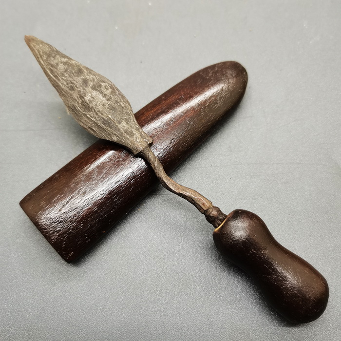 Pusaka Tombak Godong Pring Alam Gaib - Pusaka Dunia