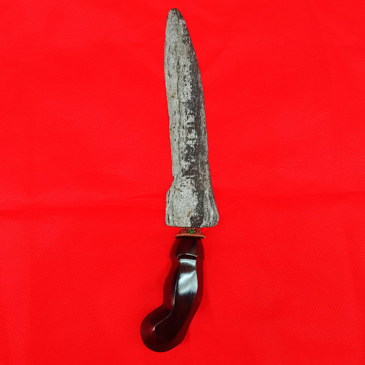 Keris Pusaka Nyai Sombro - Pusaka Dunia